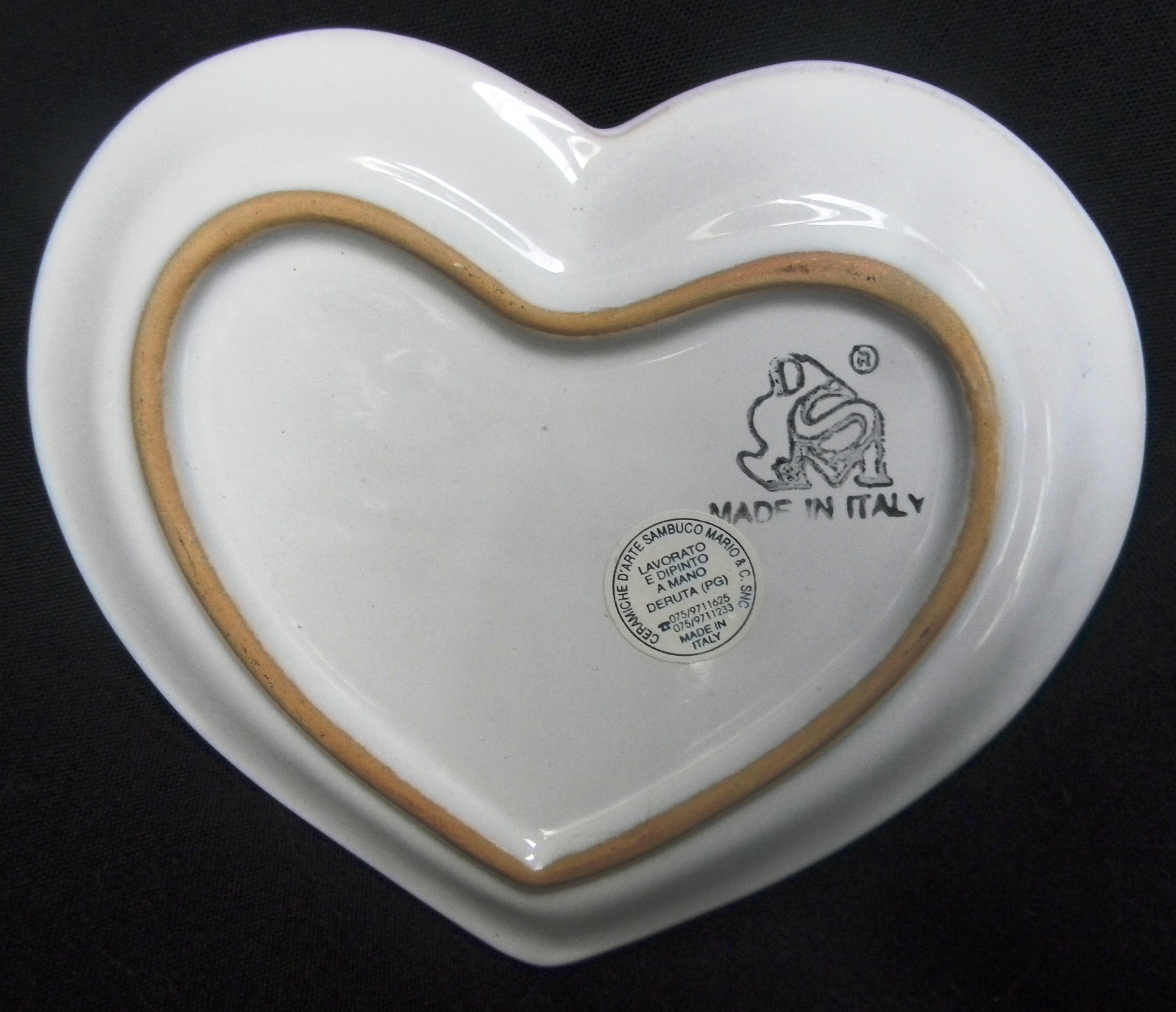 Mario Sambuco Deruta Hand-Painted Art Pottery Heart Dish w Bird ...