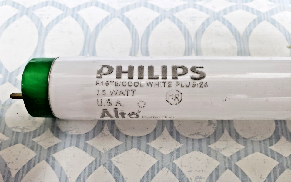 PHILIPS 813168 ALTO F15T8/COOL WHITE PLUS/24, 15W 24" | eBay