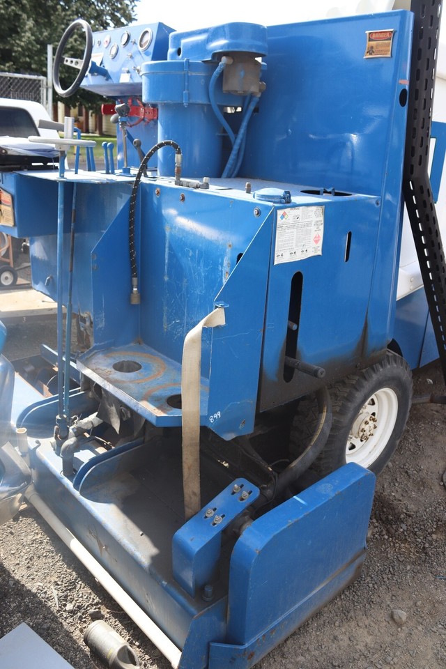ZAMBONI ICE RESURFACER PROPANE RUNS DRIVES | eBay