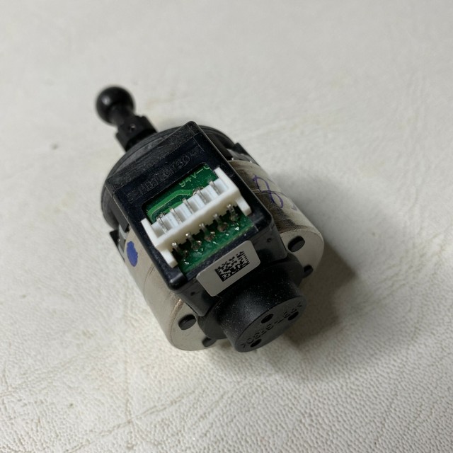 Porsche OEM 12-15 Panamera Headlight Head Light Lamp-actuator Motor ...