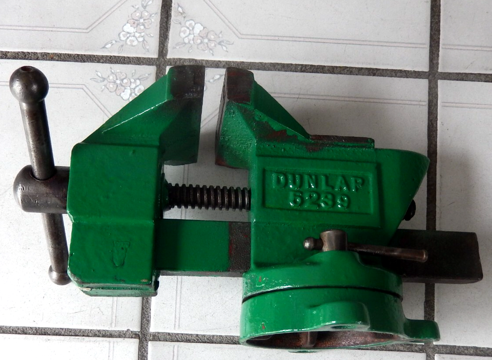 Vintage DUNLAP 5239 Swivel Vise 3-1/2"Jaw Horn & Anvil U.S.A. Estate ...