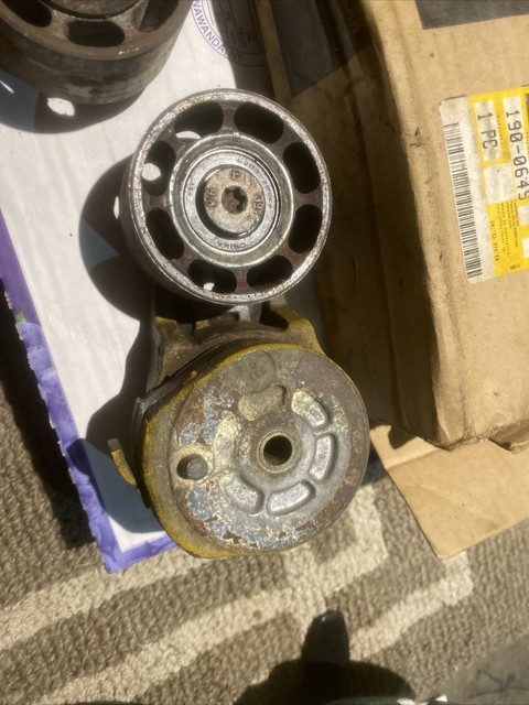 Caterpiller C10 C12 Engine Belt Tensioner Pulley OEM Cat Dayco Part ...