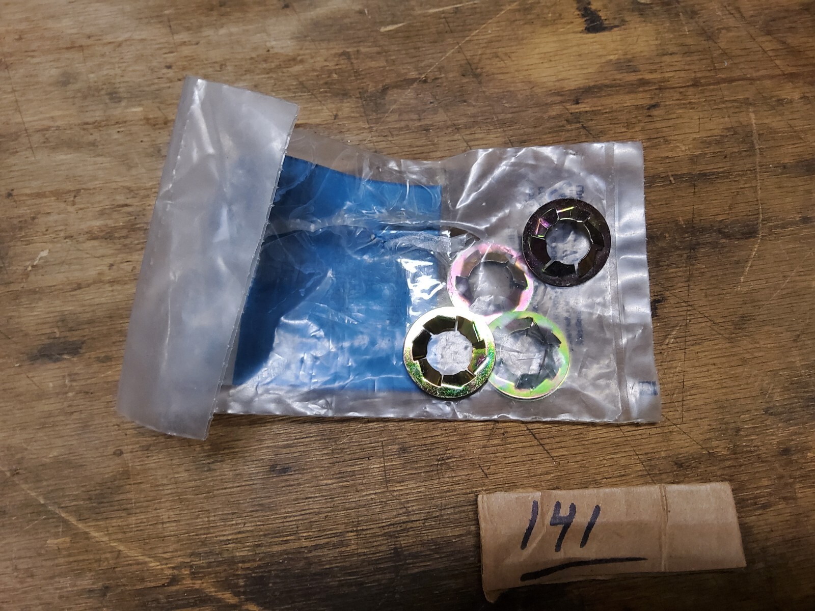 E7TZ1A107A Genuine Ford Spring Nut Wheel Bolt Bag of 5 WHEEL STUD TO ...