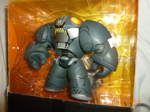 Blizzard Raynor Starcraft 2 Noobz Action Figure Exclusive Blizzcon 2009 ...