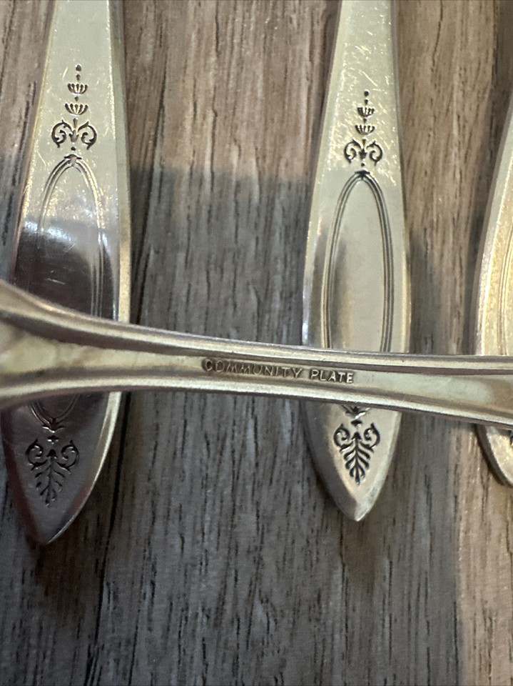 Oneida Community Plate Silverplate 1917 Adam Teaspoons Lot of 8 | eBay