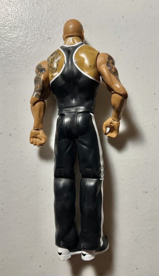 WWE Dwayne Johnson The Rock Action Figure in 6 inch scale Toys and ...