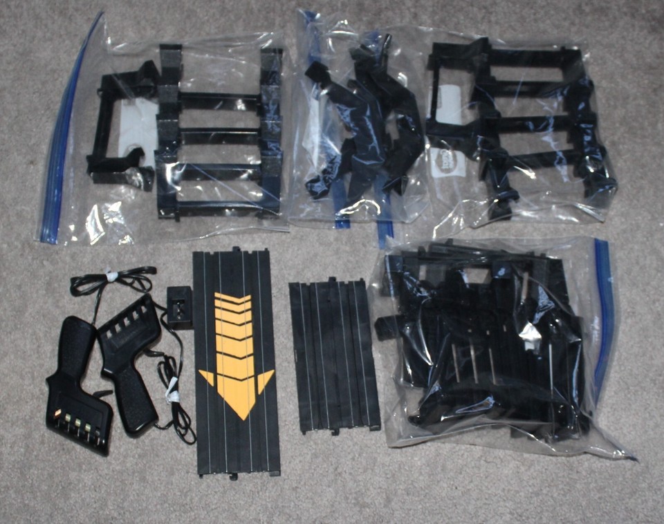 Life Like Slot Car Track Set Complete NASCAR Extreme Racing Tony ...