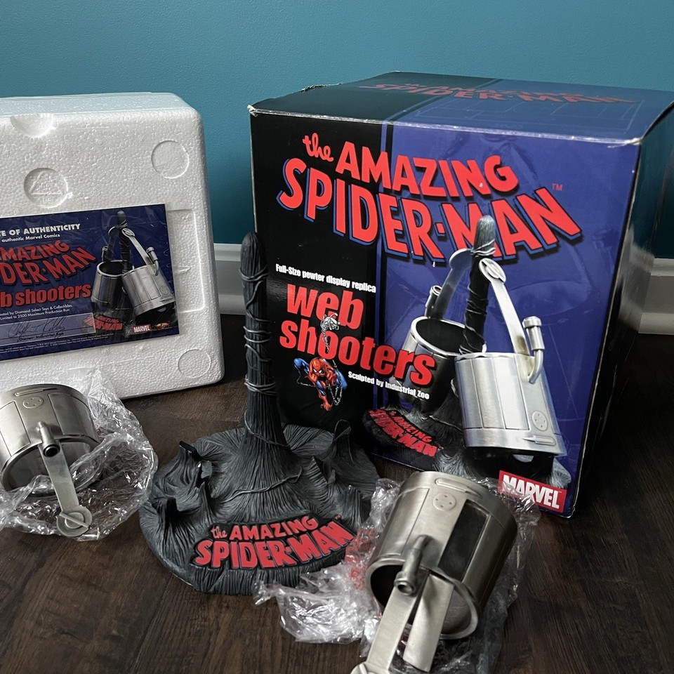 2002 Spider-man Web Shooter Comic Prop Replica Full Size Pewter ...