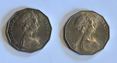 2x LOT AUSTRALIA 1979 & 1983 50 CENTS KANGAROO EMU MOTIF QEII WORLD ...