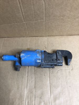 Riveters - Pneumatic Rivet Squeezer