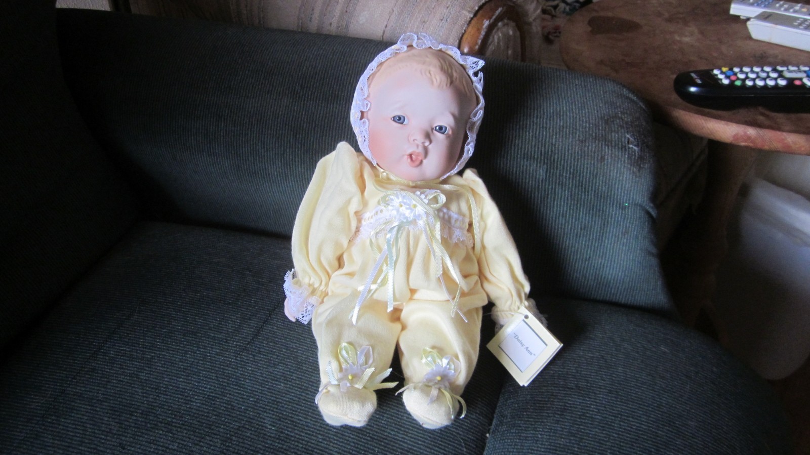 Ashton Drake Galleries Dolls-Daisy Ann-Yolanda Bellow | eBay