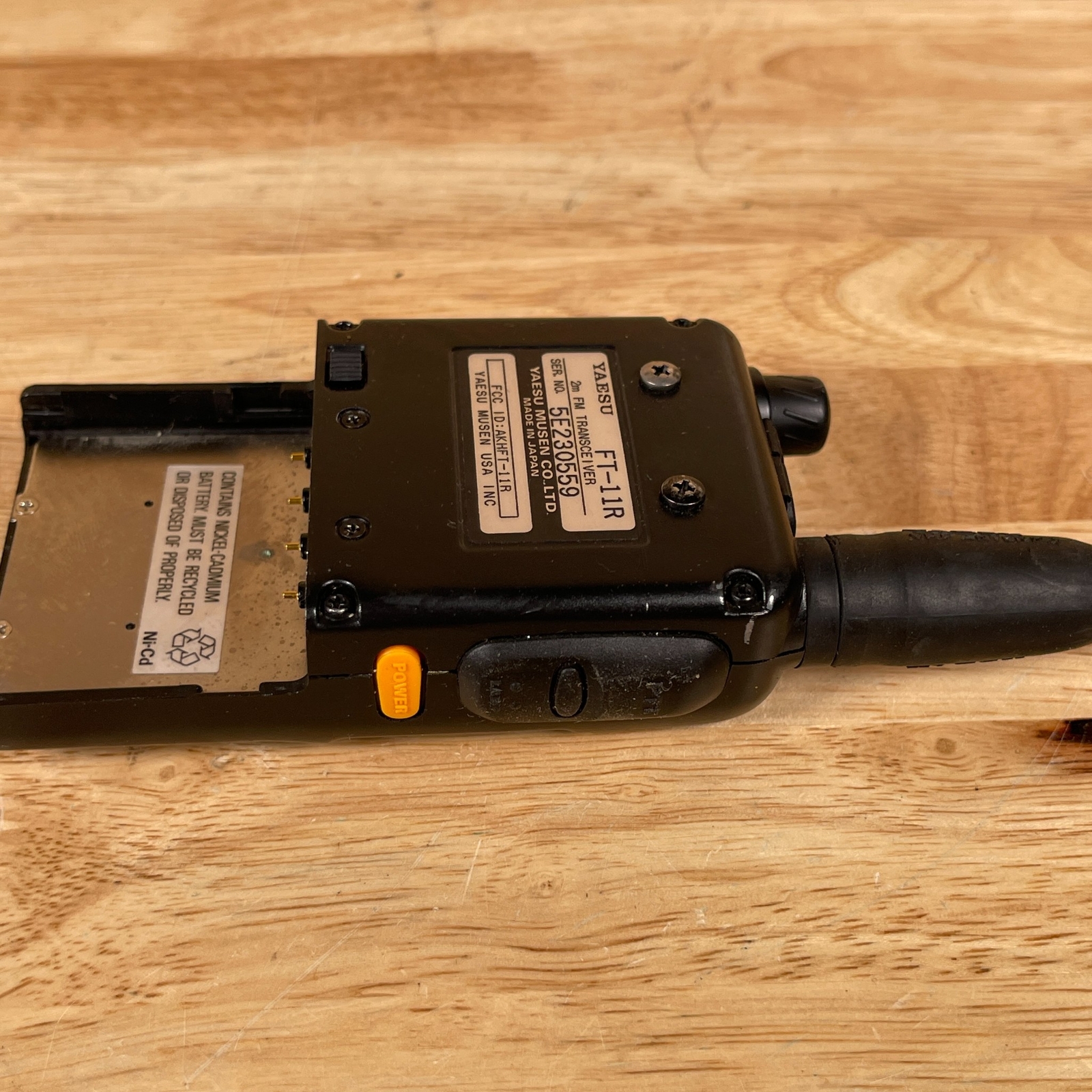 Yaesu FT-11R Black Handheld 150 Memories 2-m VHF Keypad Paging FM Transceiver | eBay