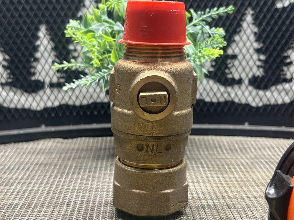 NEW - Ford Meter Box 1” Grip Joint x FIPT Brass Ball Curb Stop Valve No ...