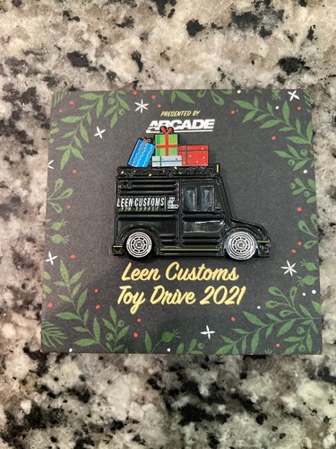 Leen Customs pin Kei Van Leenmas 2021. #3/250 | eBay