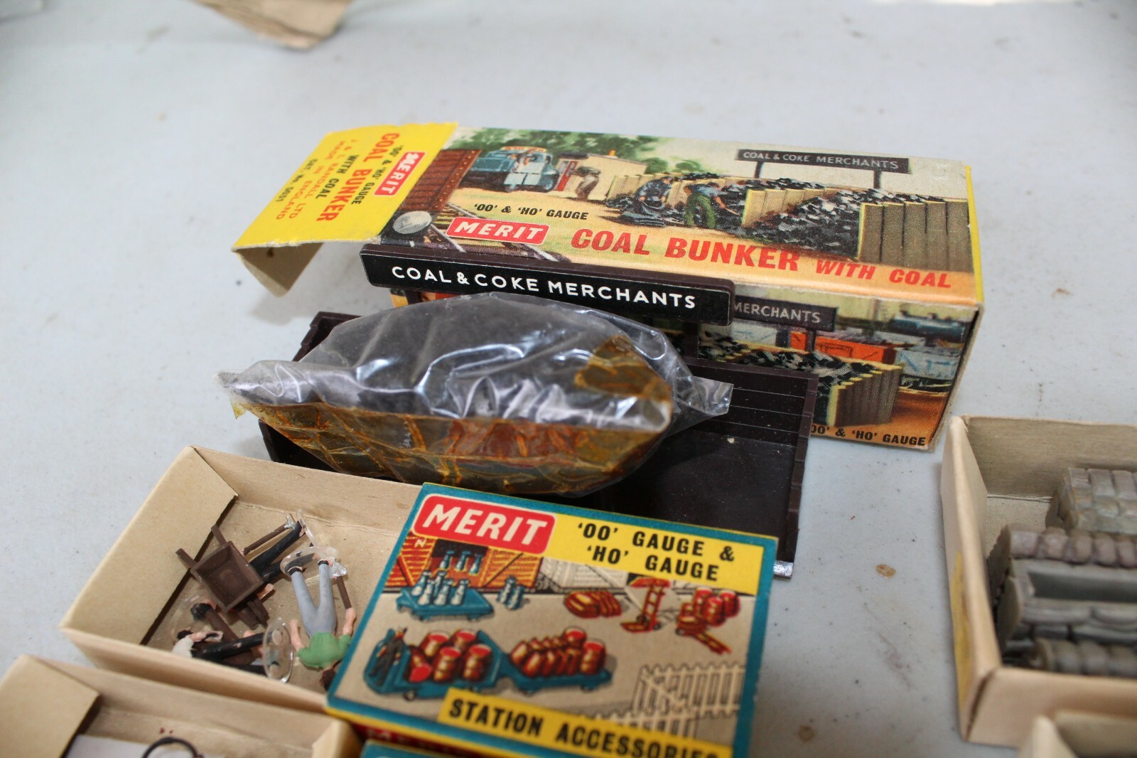 11 Boxes Merit Railway Accessories OO HO 5090 5026 5031 5115 5095 5077 ...