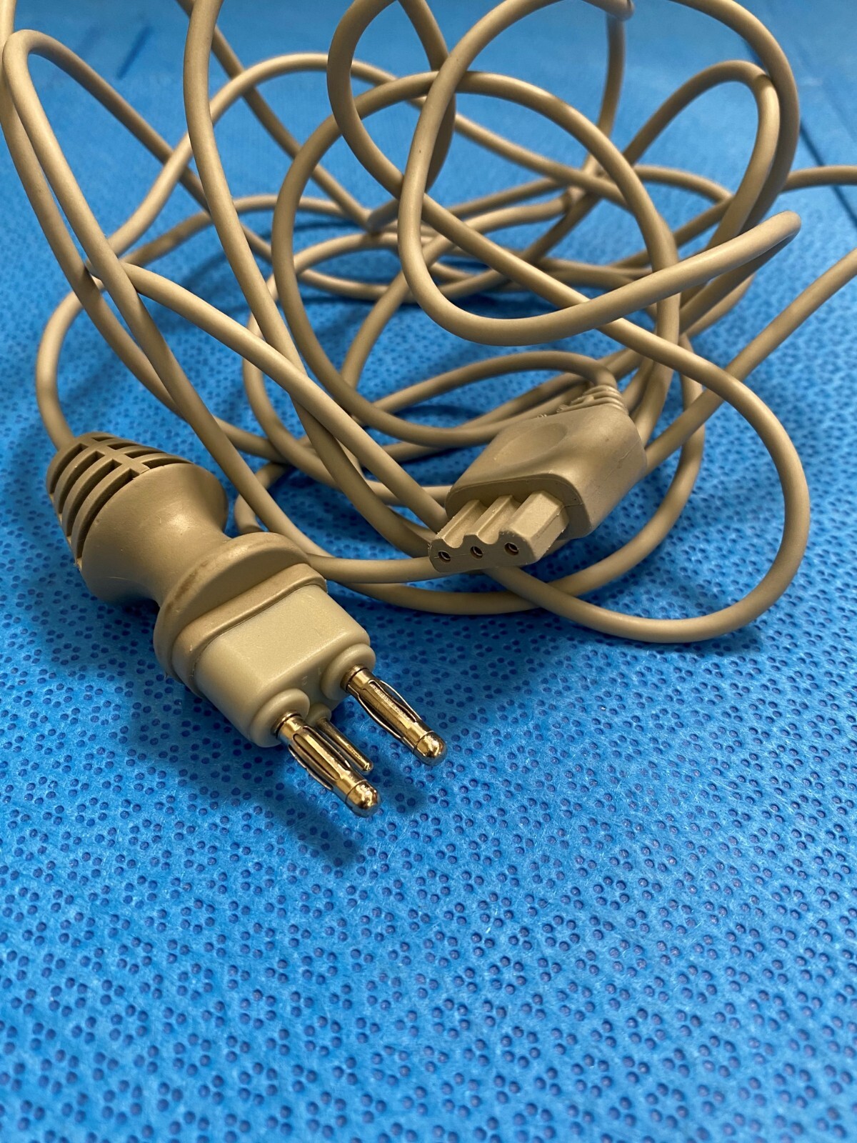 3900 Gyrus ACMI PK 3pin Connector Cord for sale online | eBay