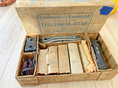 Vintage Louis Marx & Co. Train Set Commodore Vanderbilt Stream Line ...