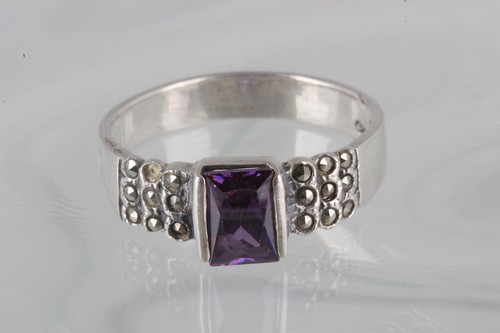 CW STERLING SILVER HEMATITE & AMETHYST STONE RING 925 FINE 4302 | eBay