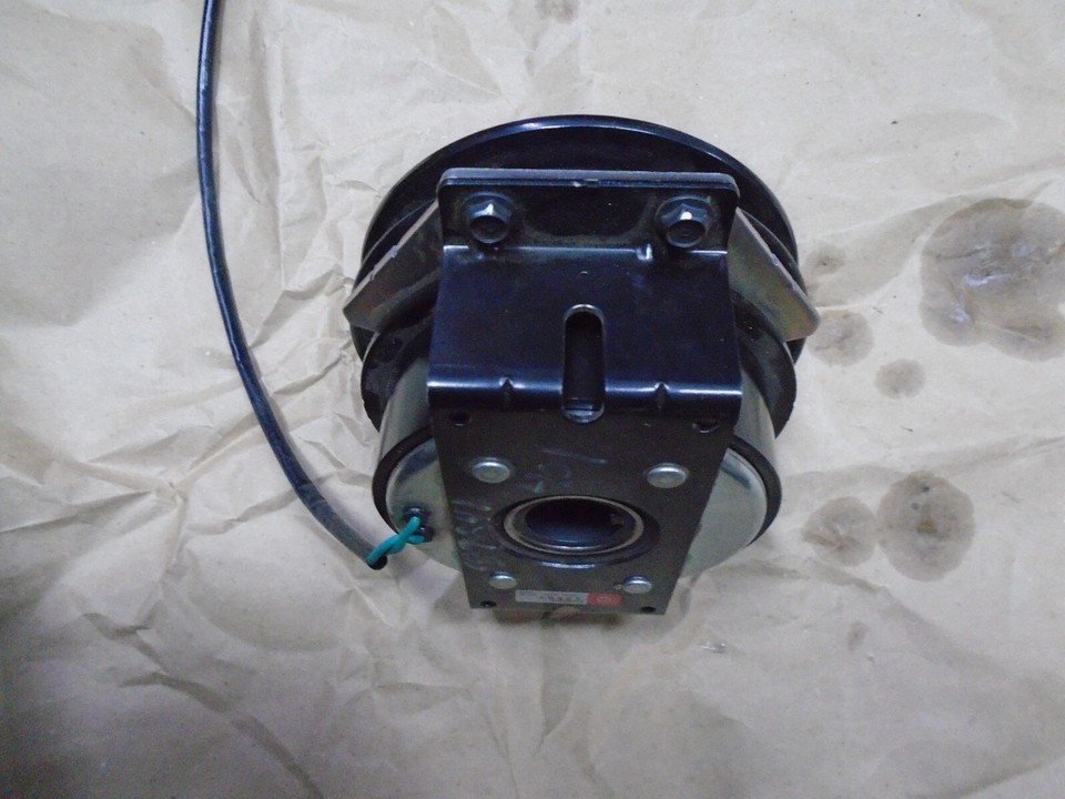 Husqvarna OEM 587241401 PTO Clutch Craftsman GT 52XLS 54CS GTH 52XLS ...