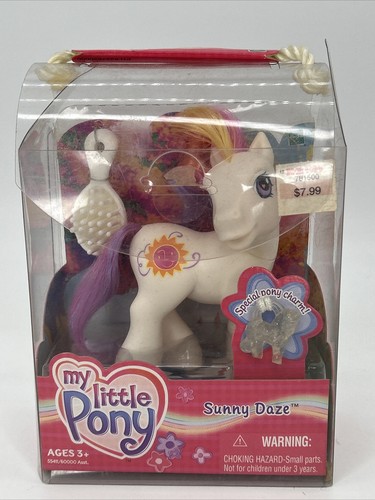 My Little Pony Sunny Daze Days 2002 Toy Figure w/ Special Charm 55411 ...