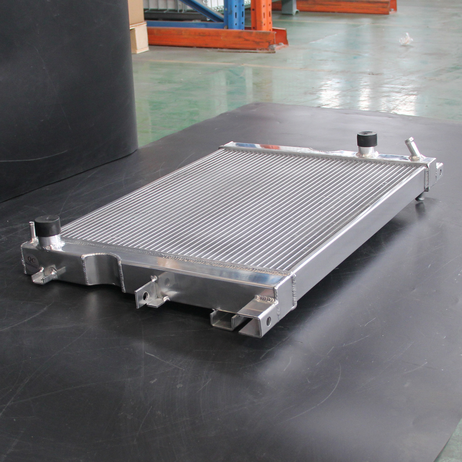 Aluminum MT Radiator Fit Land Rover Defender L316 2.2L 2.4L 4cyl Turbo ...