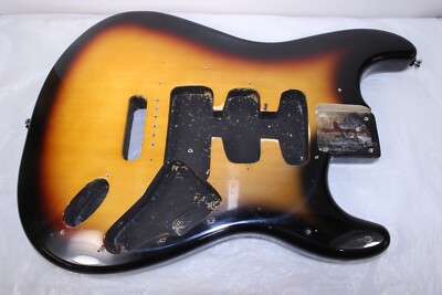 FENDER SQUIER BULLET STRAT STRATOCASTER ELECTRIC GUITAR SUNBURST BODY ...