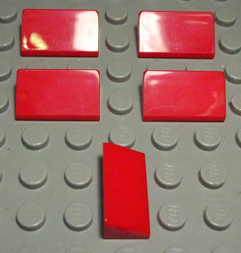LEGO Stone Slanted Positive 1x2x0.6 Red 5 Piece (4050) | eBay