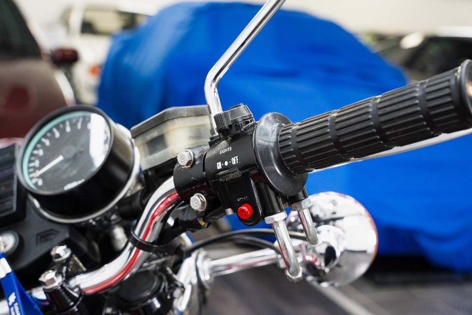 1978 KAWASAKI Z650 CLASSIC MOTORCYCLE 'CANDY SUPER RED' ONLY 2-OWNERS ...