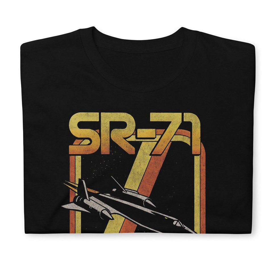 SR-71 Blackbird Retro Lockheed Skunk Works Vintage Military Jet T-Shirt ...