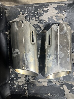 MERCEDES C300 W204 REAR LEFT SIDE EXHAUST MUFFLER TIP TAIL PIPE OEM ...