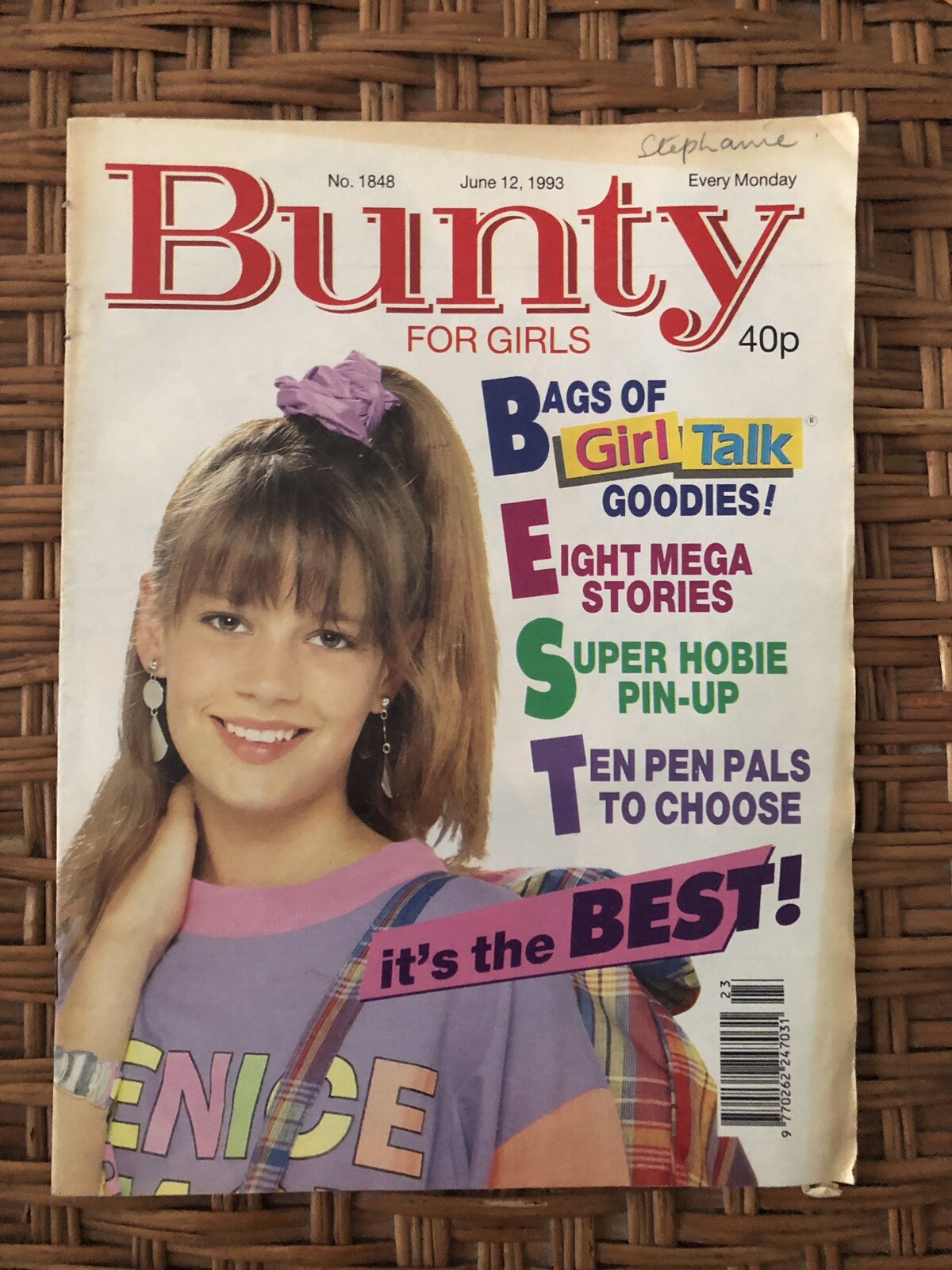 Bunty For Girls Magazine No. 1848 12 June 1993 — Design A Fashion ...