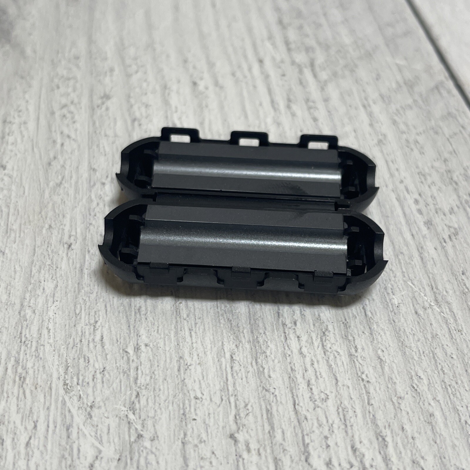 10 Pack Ferrite Chokes Bead Ring Core RFI EMI Noise Suppressor Filter ...