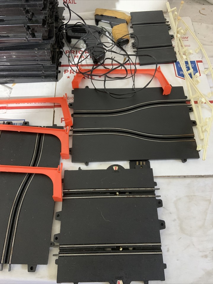 Vintage Eldon Hawthorne 1/32 Slot Car Track LOT Of 70 Pieces | eBay