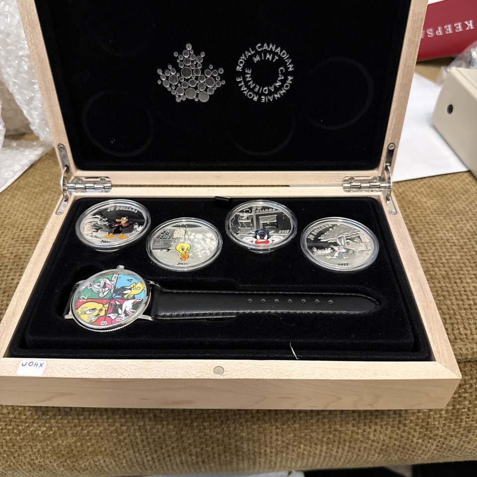 Warner Brothers Bugs Bunny, Daffy, Tweety , Sylvester Plus Watch ...