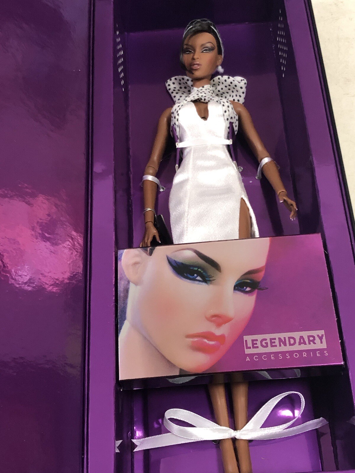 Fashion Royalty Integrity Toys Petite Robe Classique Adele Makeda Doll ...