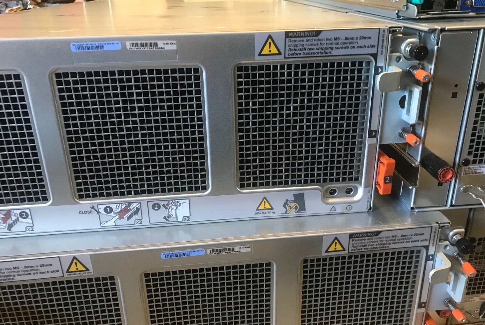 EMC VRA60 DAE-60 SAS 60-Bay ECS U400E Storage Array Enclosure 303-172 ...