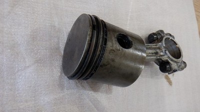 Quincy 210 air compressor piston 6534-001 and connecting rod complete ...