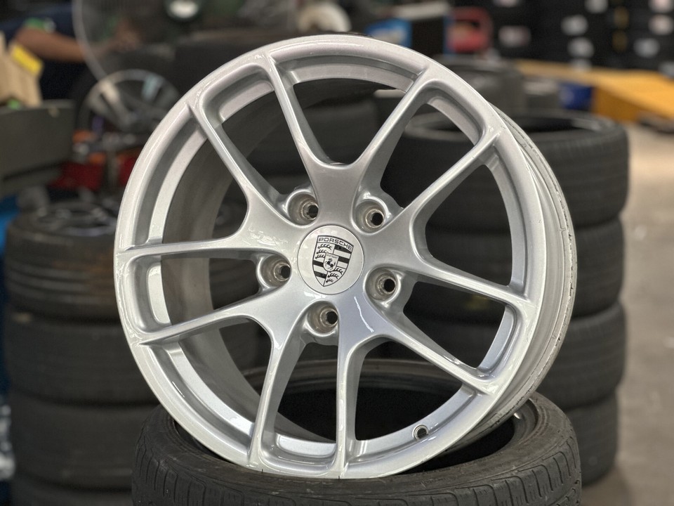 Genuine Used 2018 Porsche Cayman III 718 987 981 Boxster 18x8 18x9.5 ...