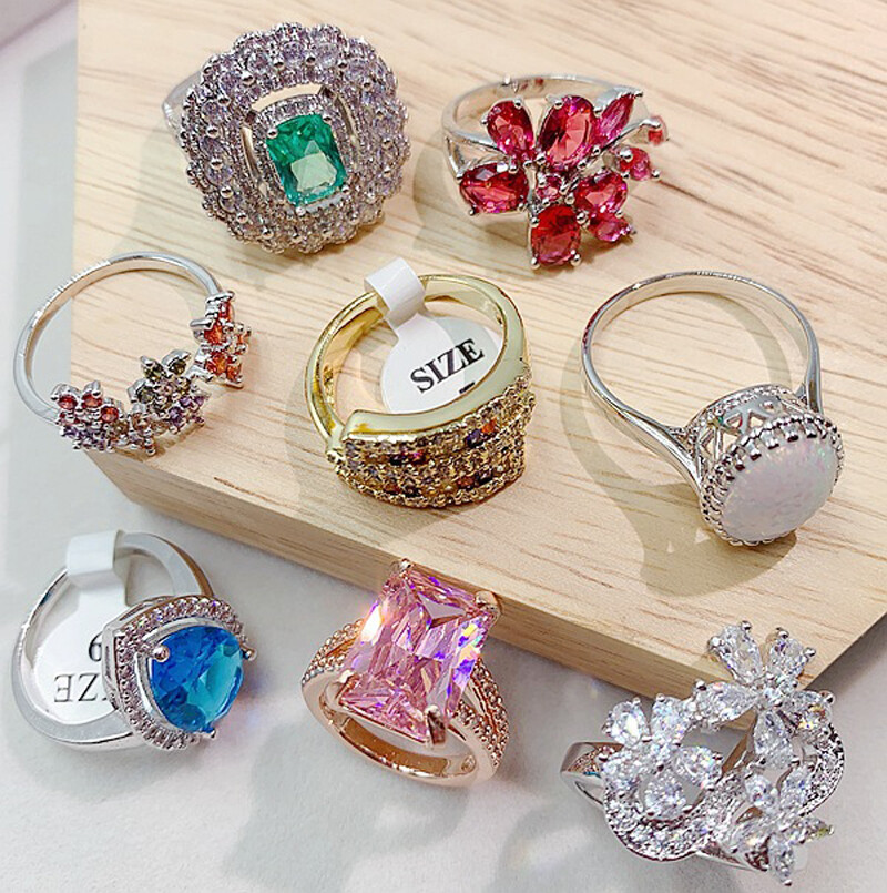 100Pcs Wholesale Colorful Crystal Mixed Rings Bulk Finger Band Ring ...