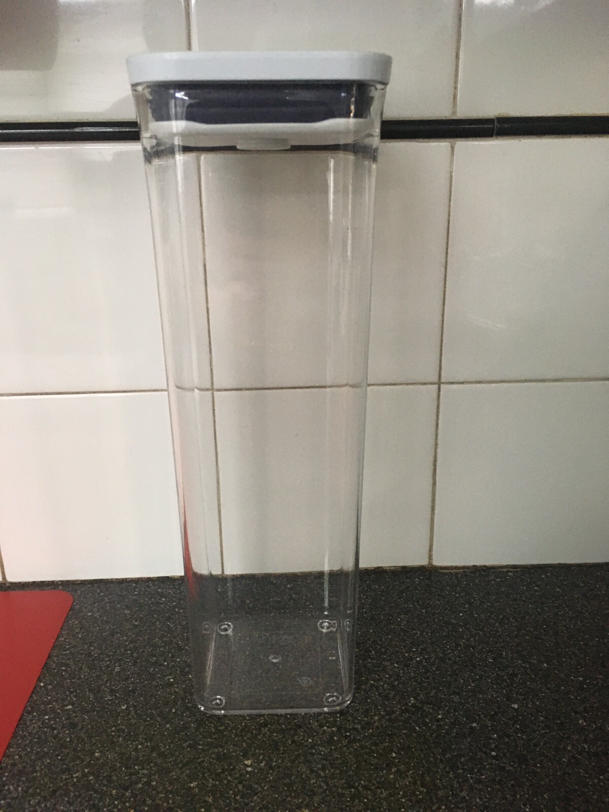 OXO Pop Container Small Square Tall (2.3 Qt) Pasta & Spaghetti Storage ...