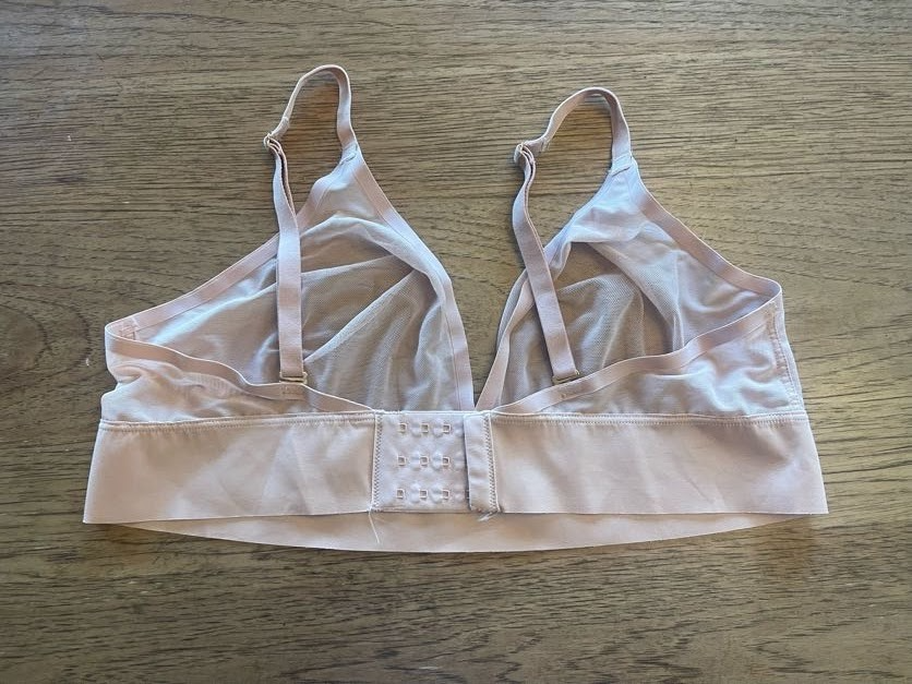 SOMA Intimates Hush Beige Solid MEDIUM Triangle Mesh Bralette NEW ...