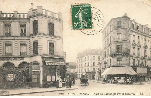 SAINT-DENIS - Rues du Chemin de Fer et Dézobry - LL n° 218 - Café Aux ...