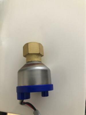 DAIKIN LOW PRESSURE SENSOR 151141J | eBay
