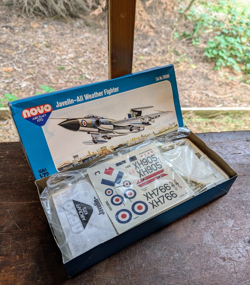 VINTAGE NOVO JAVELIN ALL WEATHER FIGHTER MODEL AIRCRAFT KIT - 1:72 ...