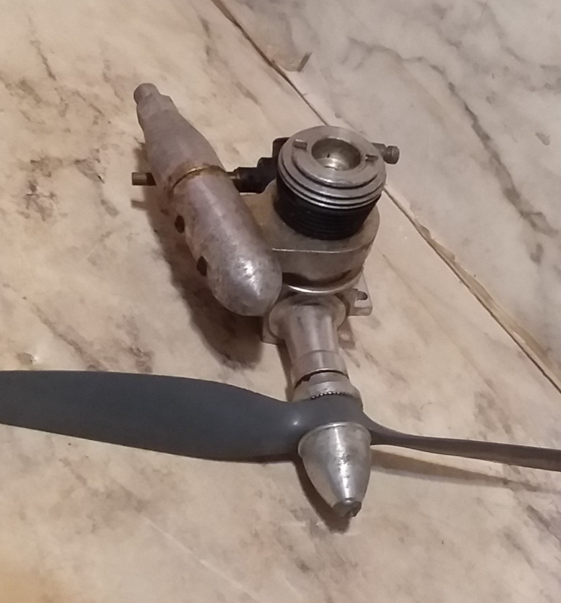 Vntg COX Plane Motor - QUEEN BEE .074 RC Engine w/ Muffler & Prop ...