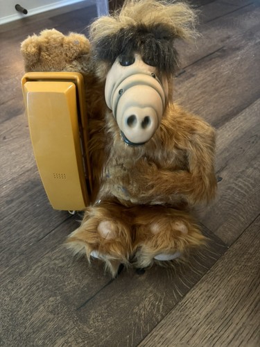 The Alf Phone Vintage 1988 The Alf Sitcom - Plush - Model 618S - See ...