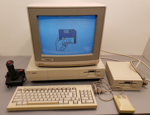 Vintage Commodore Amiga 1000 Computer w/ 1080 Monitor, Keyboard, Mouse ...