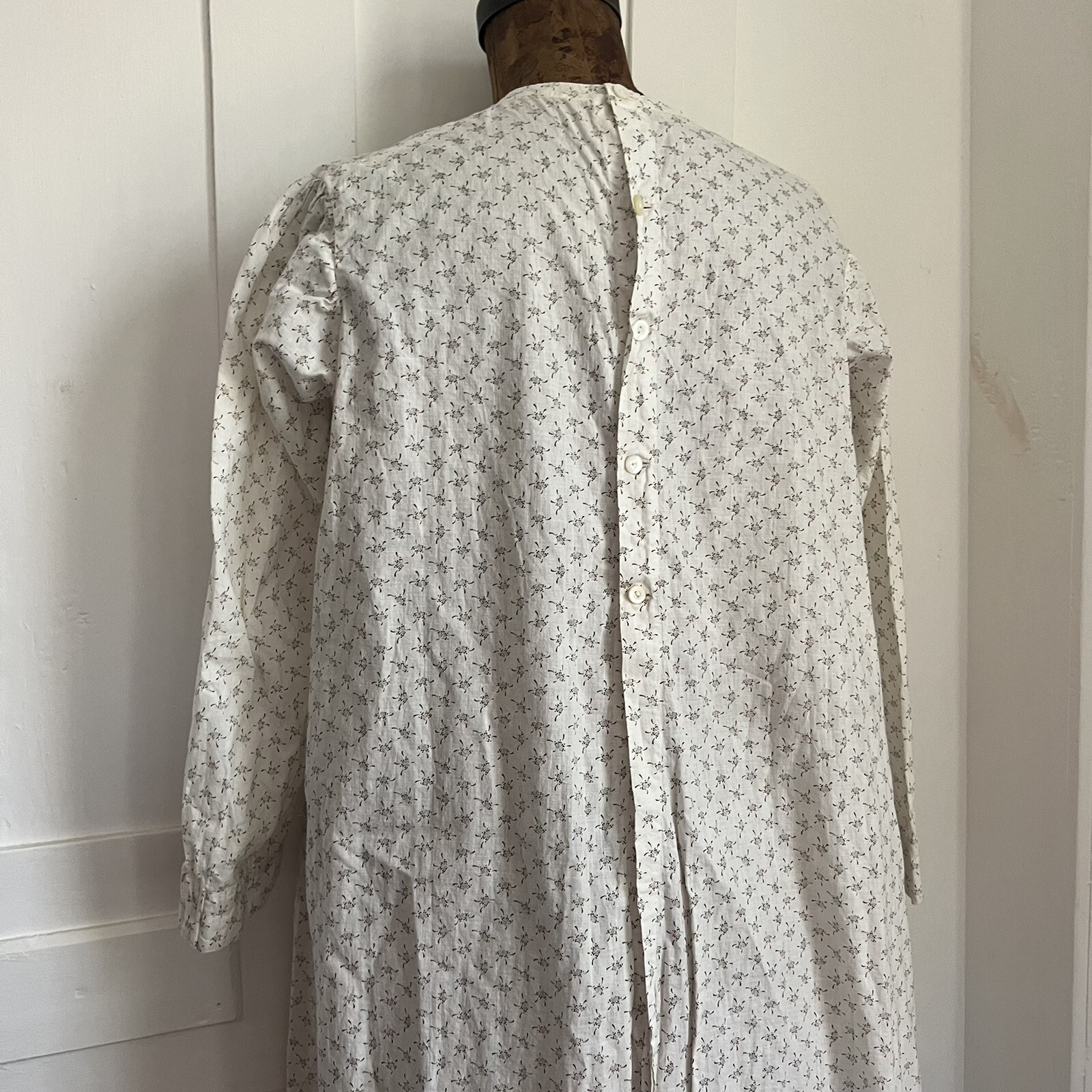Antique Victorian Floral Calico Print Dress Oversized Smock White ...