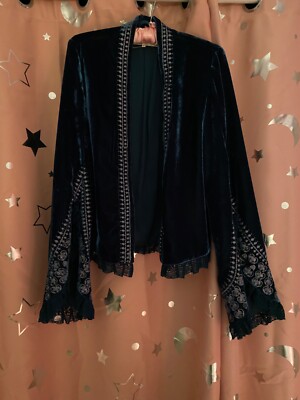 Free People Scarlett Velvet Bed Jacket Size XS-Embroidered Lace | eBay