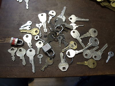 vintage large lot misc mixed keys? | eBay